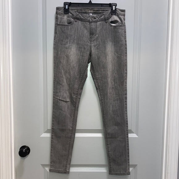 Jennifer Lopez | Pants & Jumpsuits | Jennifer Lopez Grey Skinny Jeans ...